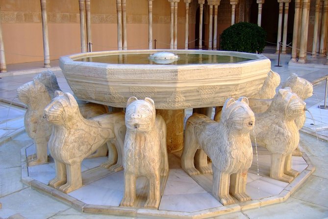 Alhambra: Nasrid Palaces & Generalife Ticket With Audioguide