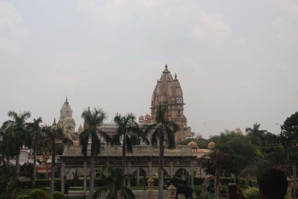Delhi: Temples & Spiritual Sightseeing Tour in Delhi