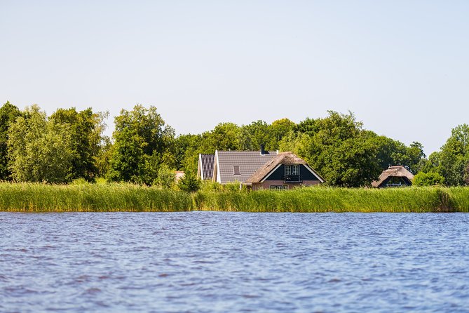 Giethoorn and Enclosing Dike Day Trip From Amsterdam With Boat Tour