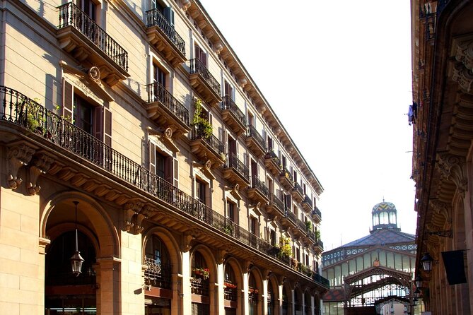 Moco Museum and El Born Walking Tour in Barcelona