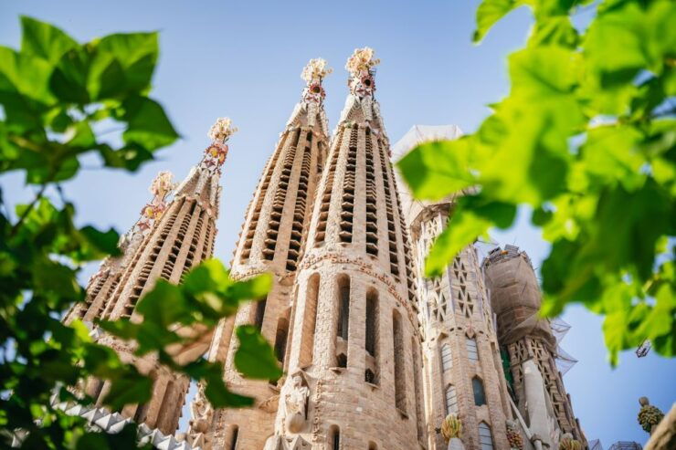 Sagrada Familia: Fast-Track Access Guided Tour